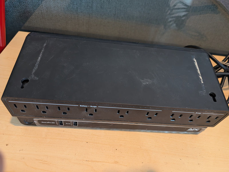 APC Back-UPS 850 BE850M2 Battery Backup Surge Protector